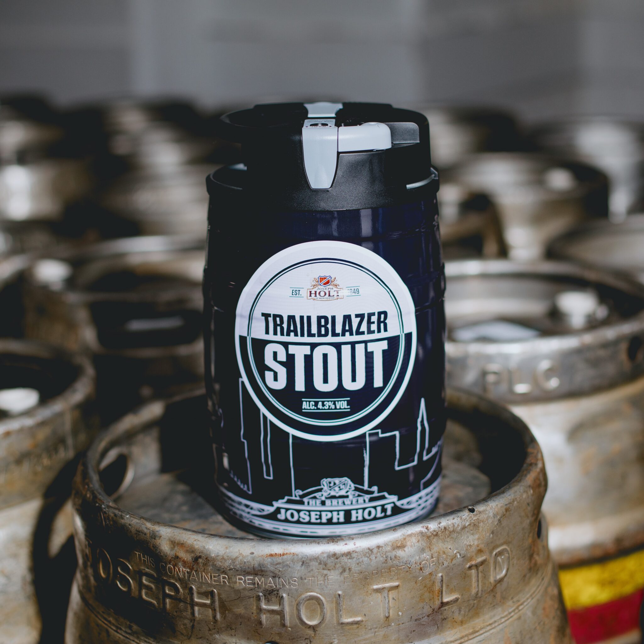 Trailblazer Stout Mini Keg - Joseph Holt